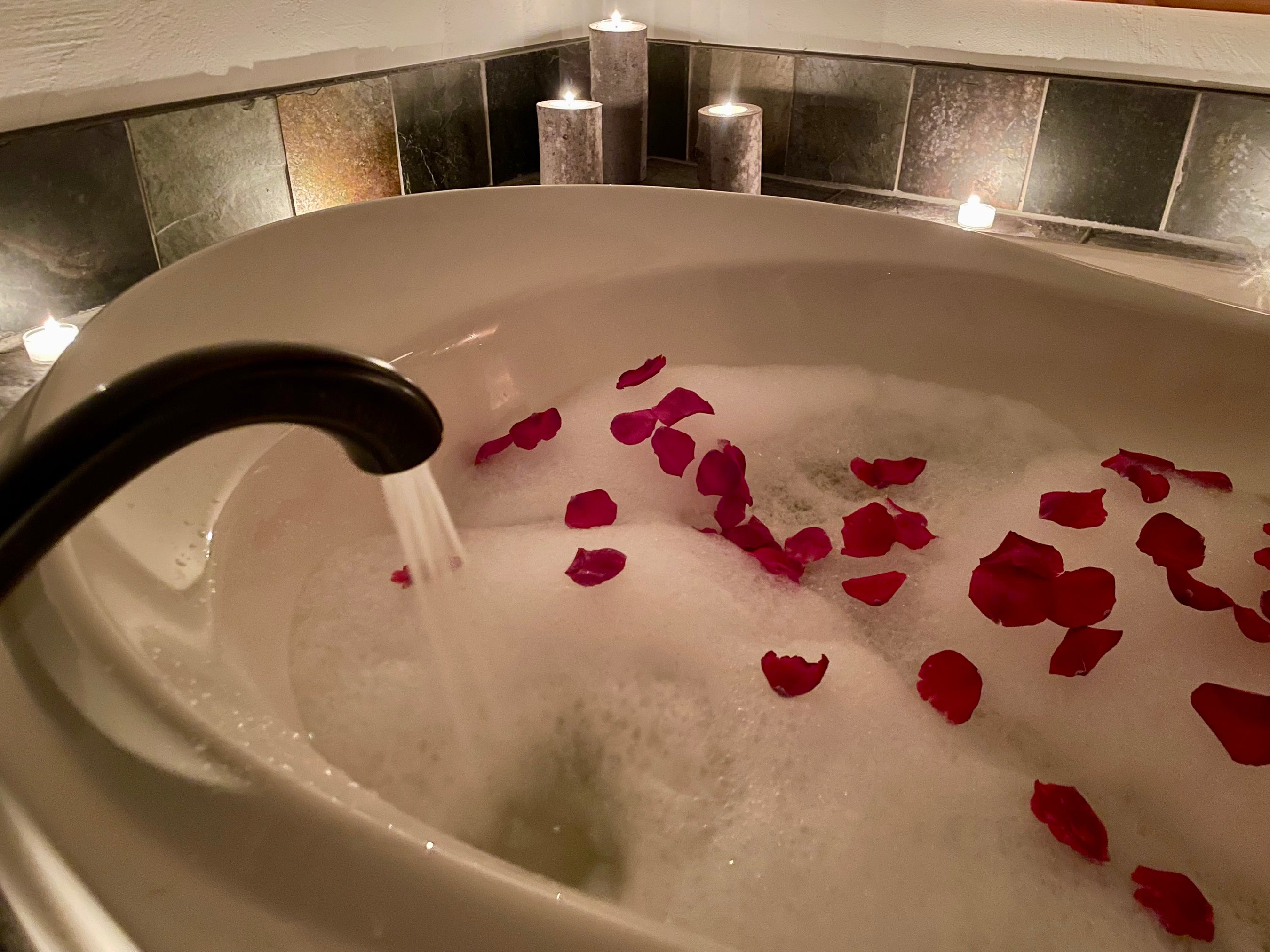 Bath Gift Set with Real Rose Petals – Petal Garden, Inc.